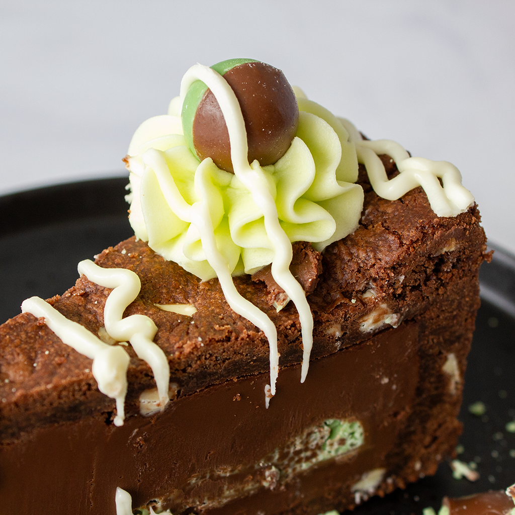 Mint Aero Cookie Pie (12 Slices) | Refreshing Mint & Chocolate Dessert ...